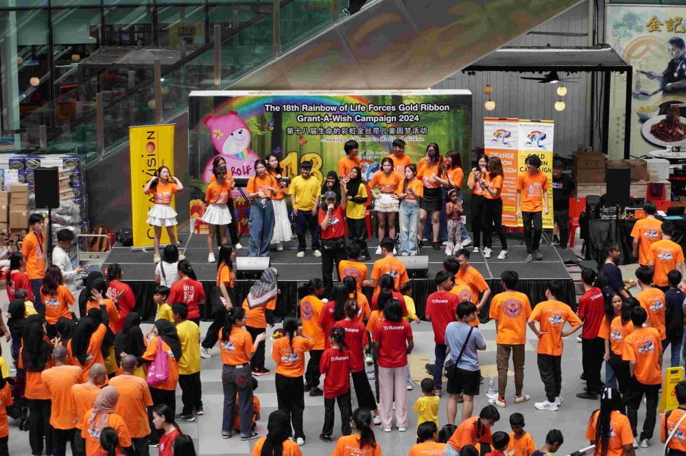 2024-rolf-orange-ribbon-067 | Rainbow of Life Forces