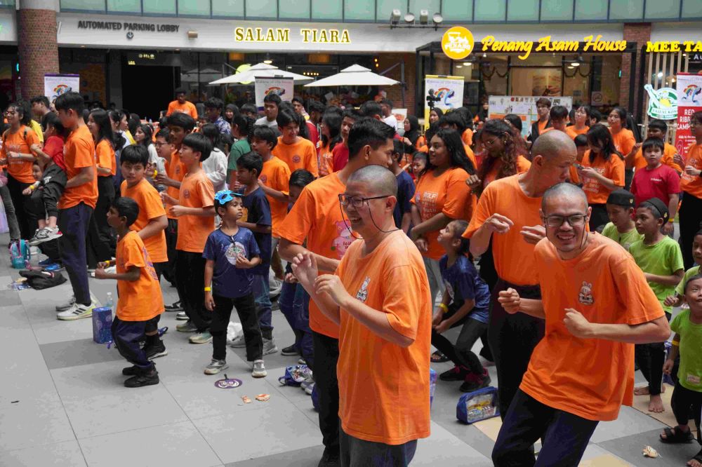 2024-rolf-orange-ribbon-070 | Rainbow of Life Forces