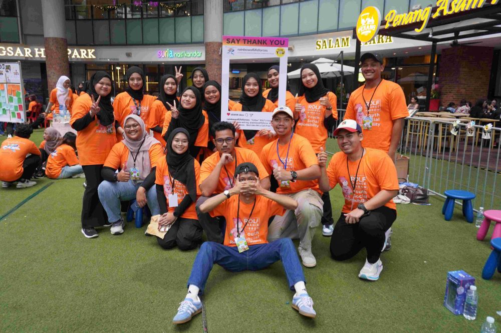 2024-rolf-orange-ribbon-076 | Rainbow of Life Forces