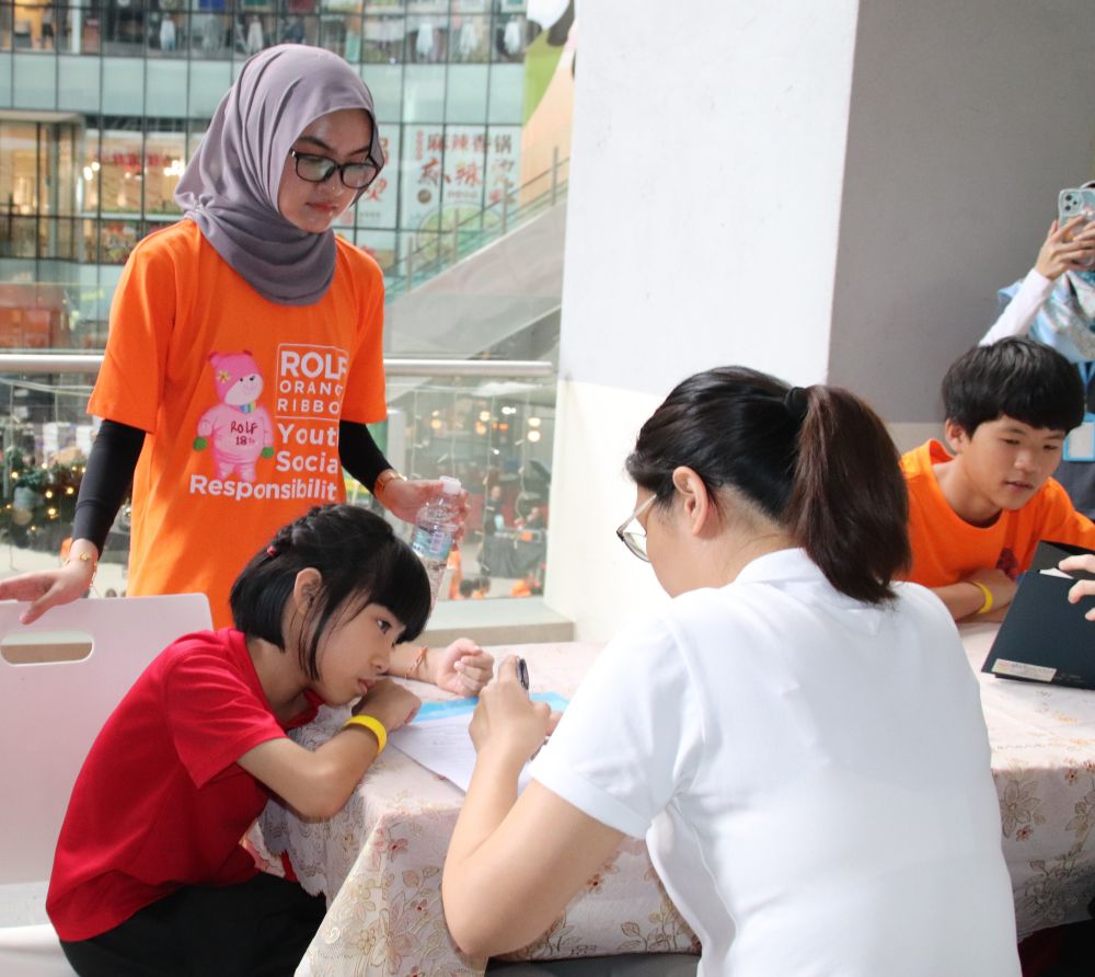 2024-rolf-orange-ribbon-109 | Rainbow of Life Forces