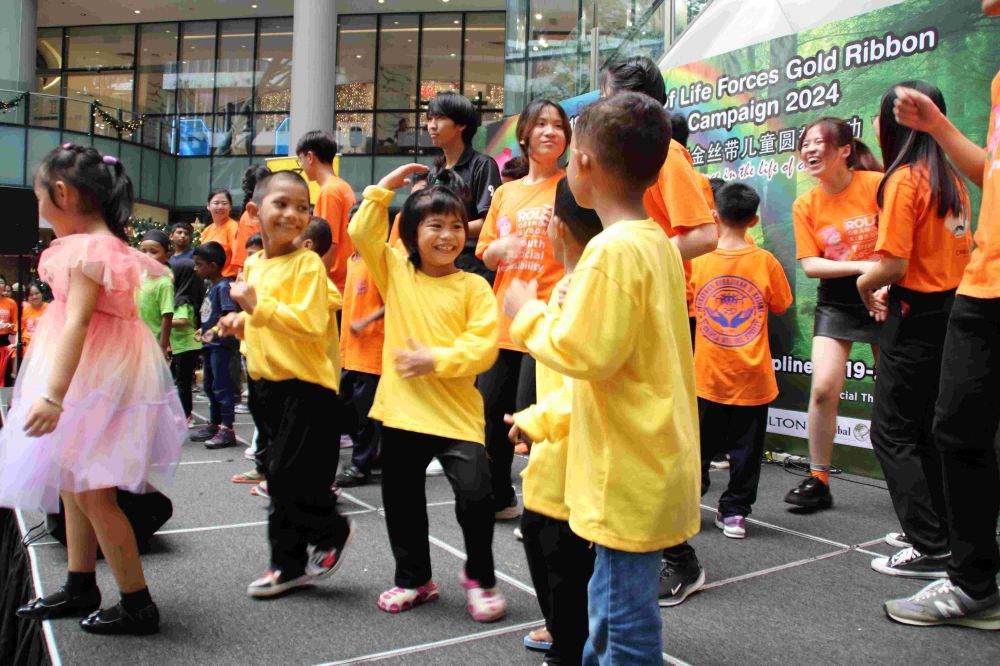 2024-rolf-orange-ribbon-146 | Rainbow of Life Forces